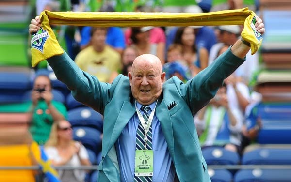 Mike Ryan. O primeiro treinador dos Estados Unidos - É Desporto