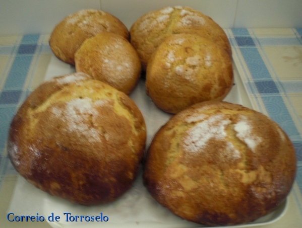 Folar doce da Páscoa - Correio de Torroselo